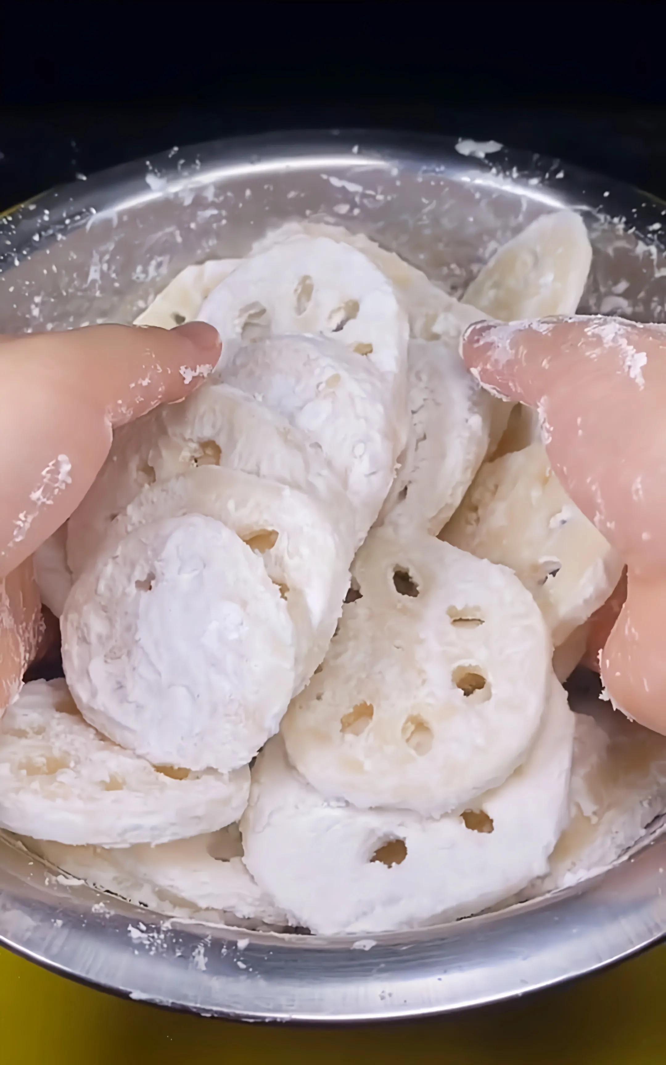 A new way to eat lotus root - iNEWS