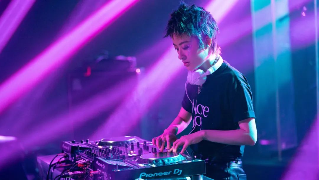Zeng Yi can be defended!The 3-hour show was half an hour late and ...