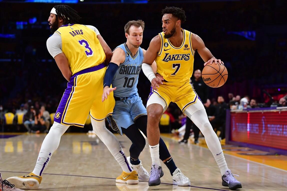 27+12+7 three points! The Lakers veteran signs with a basic salary ...