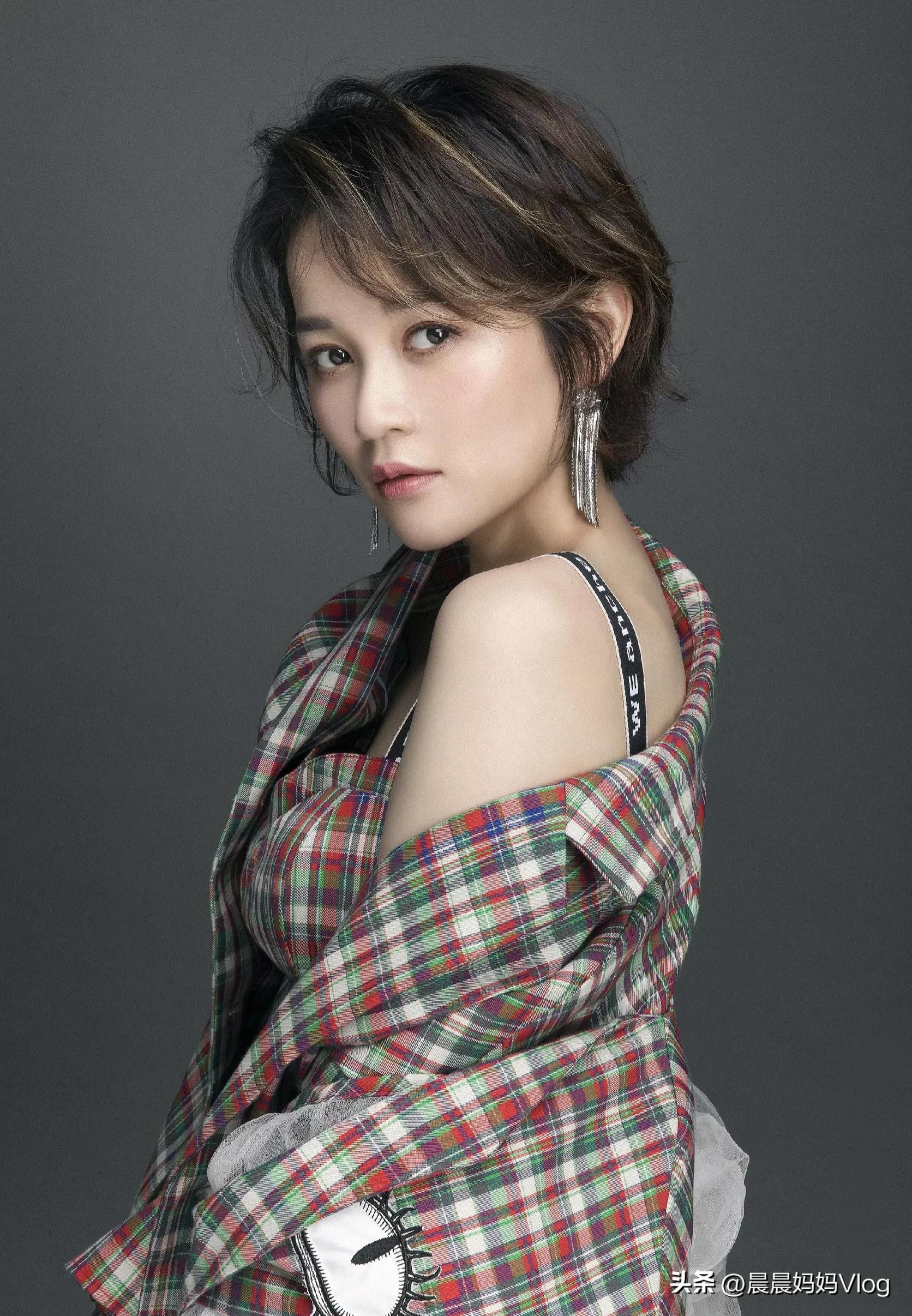 Share pictures - temperament goddess Cheng Xiang - iNEWS