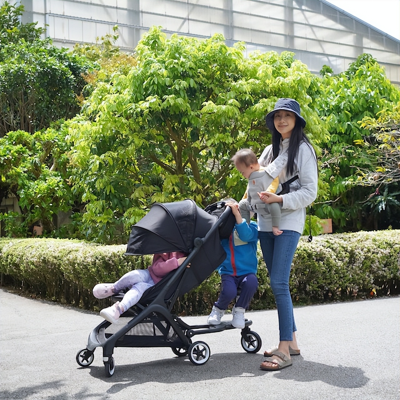 Wu Yufei posted her latest photos - first love can also be very happy ...