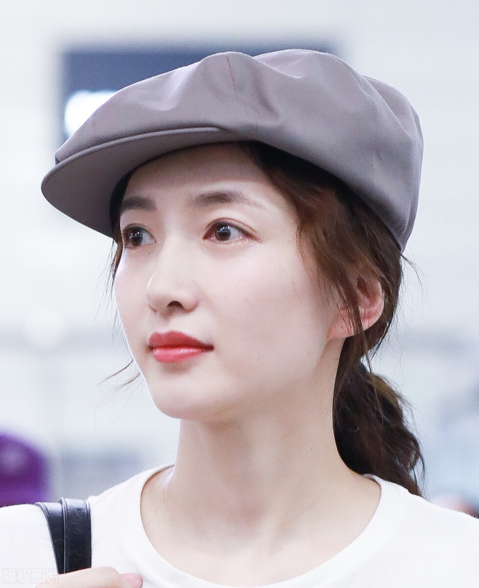 Jiang Shuying Photo Album - iNEWS