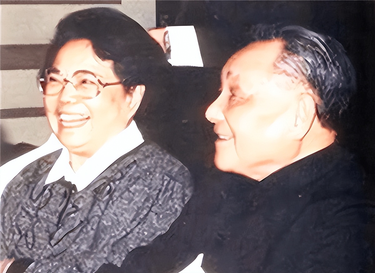 In 1972, when Deng Rong took her boyfriend home, Deng Xiaoping said ...