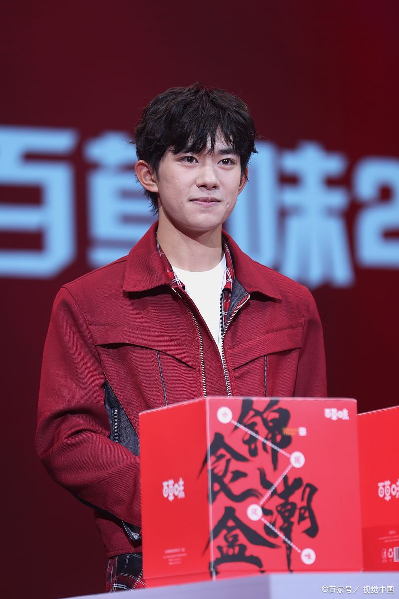 Yi Yangqianxi: The intertwining of the road of growth and excellent ...