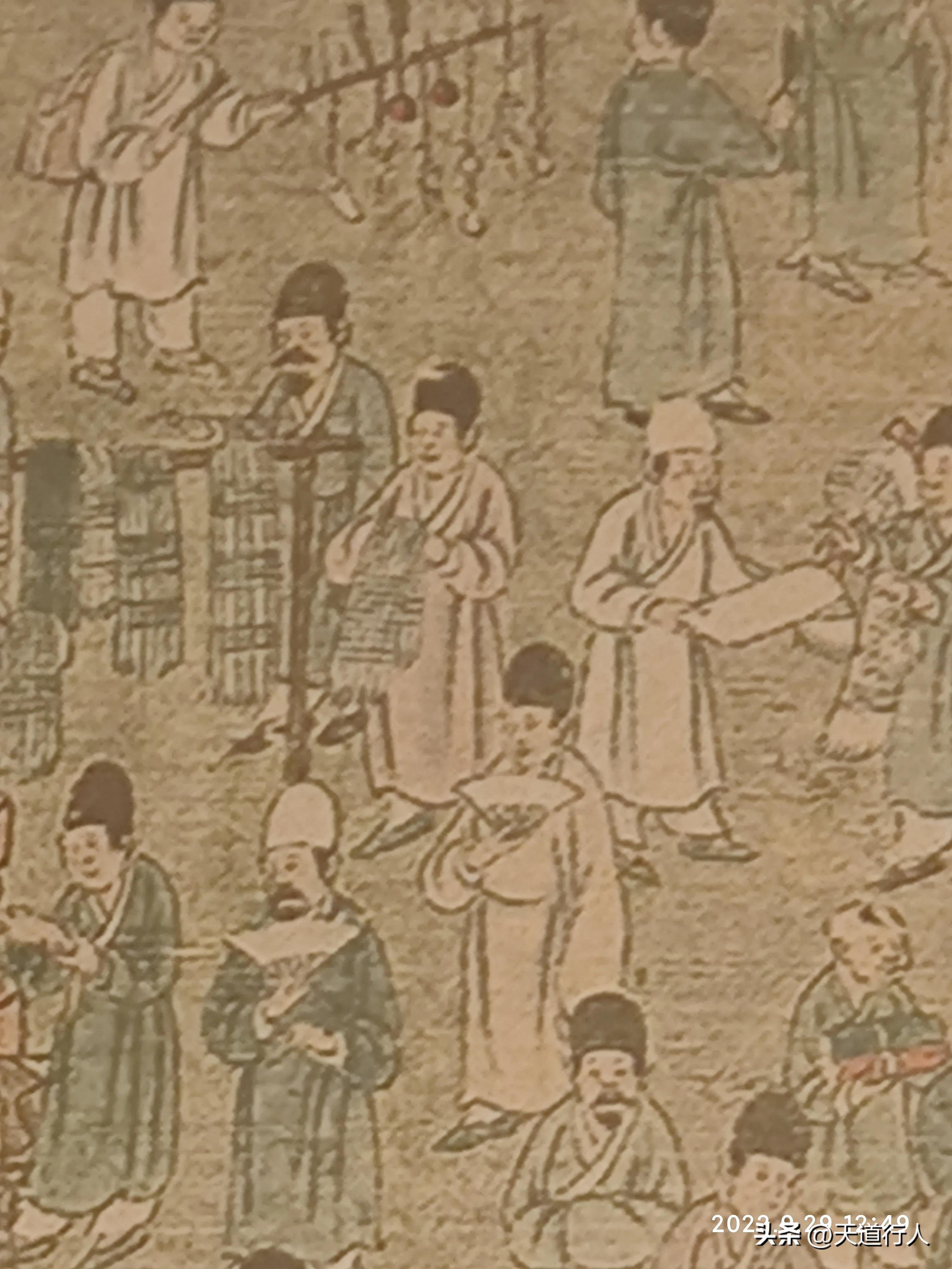 How did the ancestors of the Ming Dynasty hold the folding fan? - iNEWS