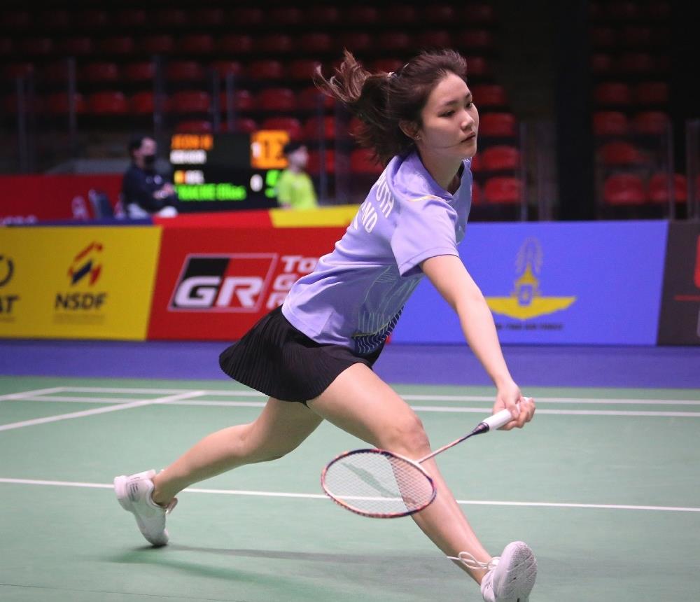 Fair skin, beautiful appearance and long legs! The new Badminton World ...