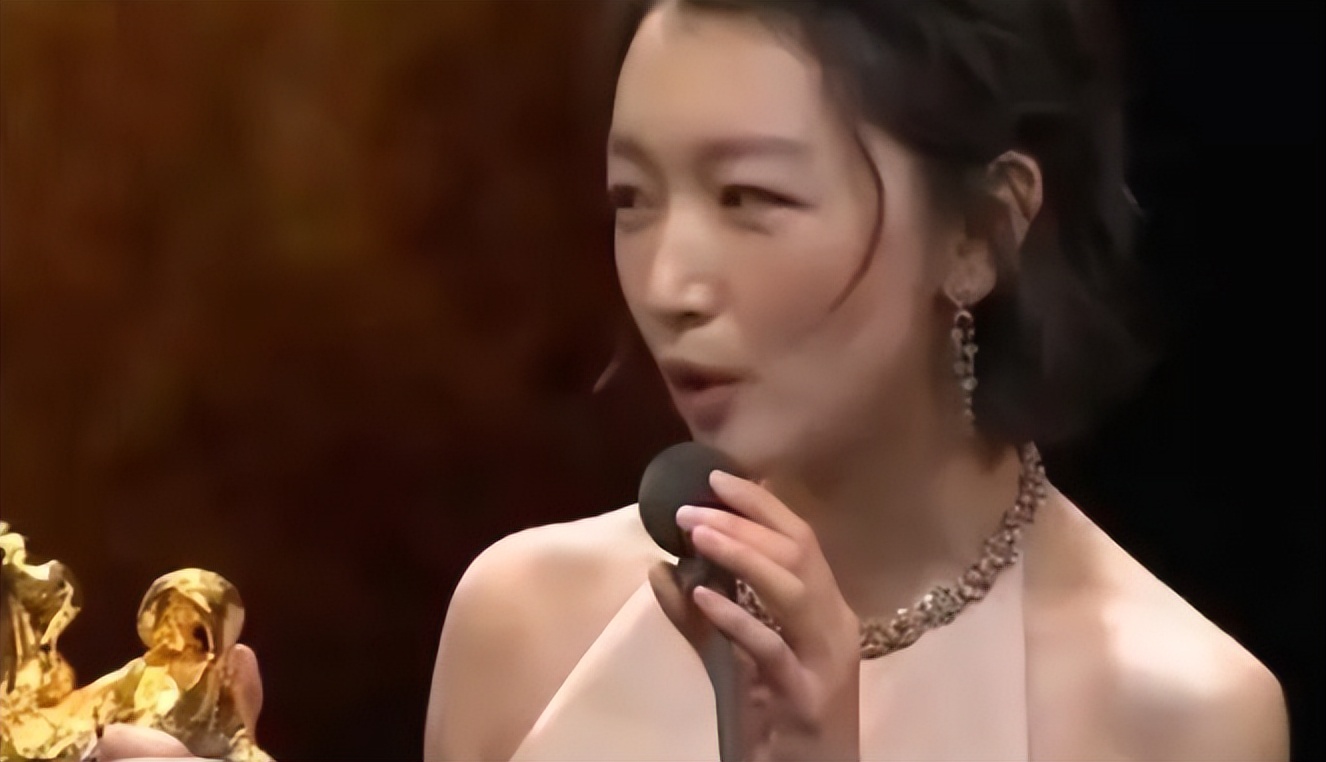 Demystifying Zhou Dongyu's scandalous love history, Zeng Zhiwei's ...