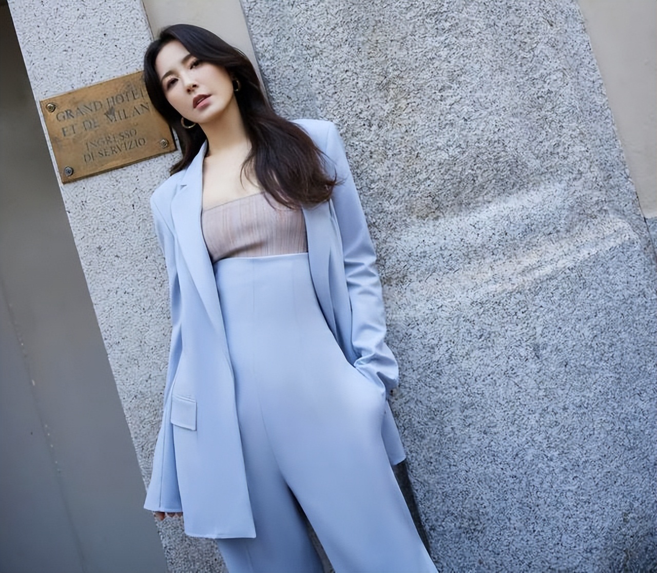 Milan and Paris Fashion Weeks are starting one after another, actresses ...