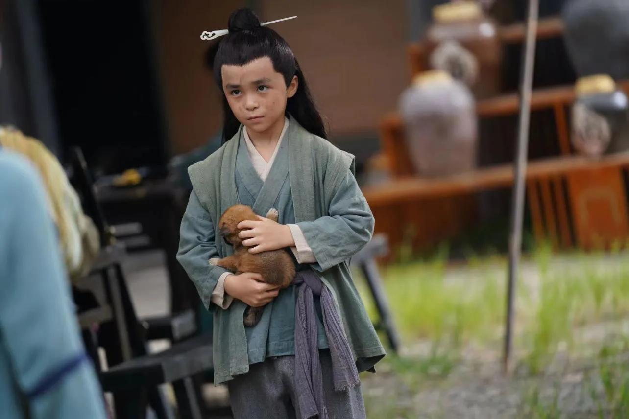 Xiao Xuan played by Li Zhenxuan, a small play bone, commented by ...