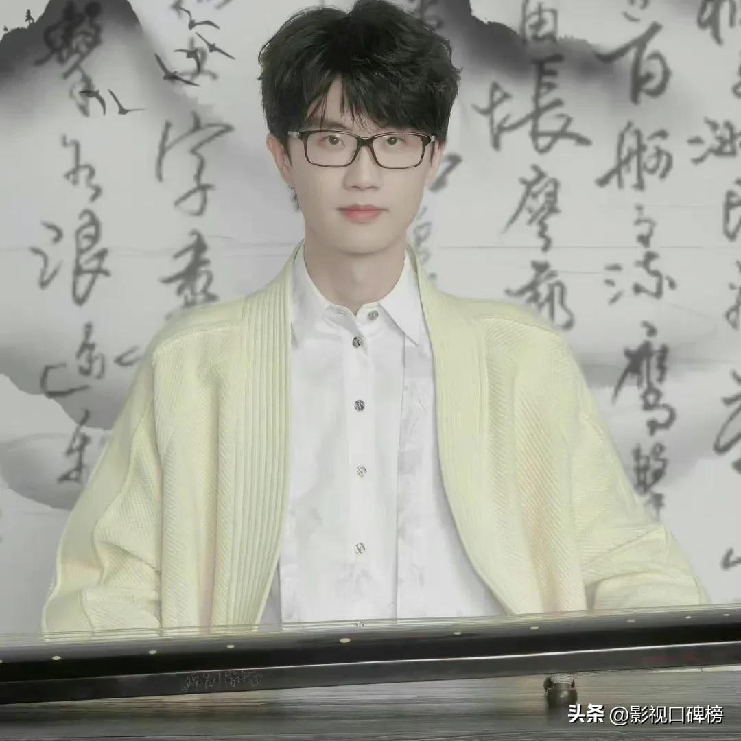 Idol stills into reality!Xu Song talks about his 14-year-old girlfriend ...