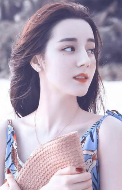 Di Lieba: Relying on Yang Mi's successful turnaround and earning 3.7 billion for Jiaxing, now he ...