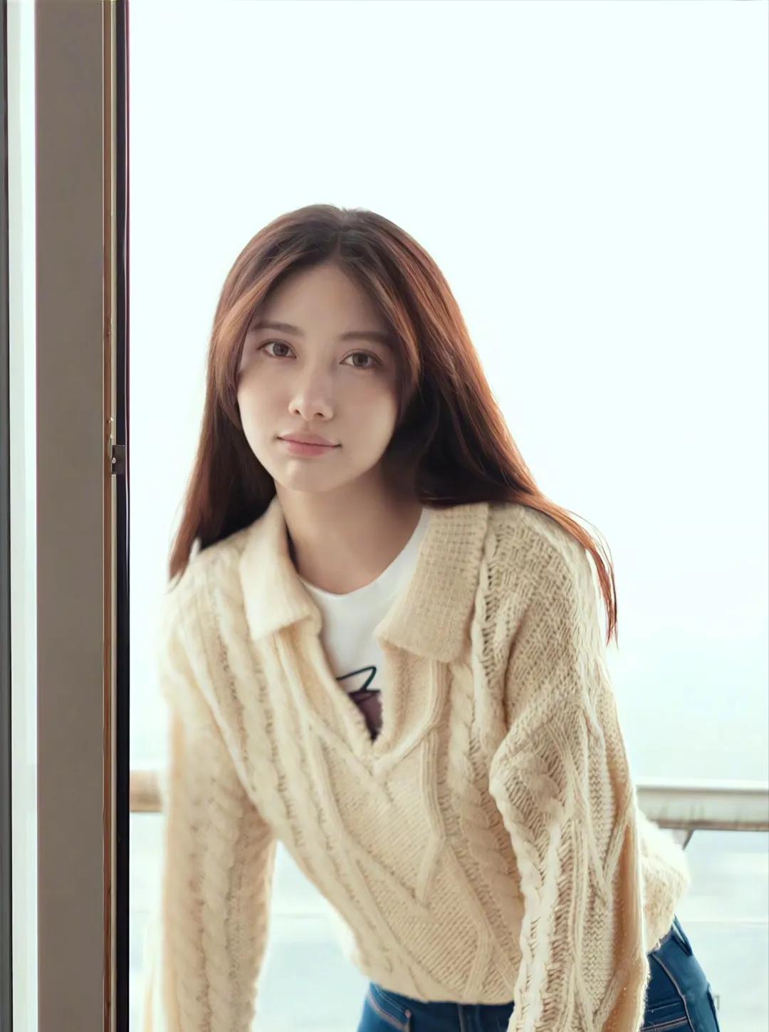 Celebrity photobook "Wu You" - iMedia