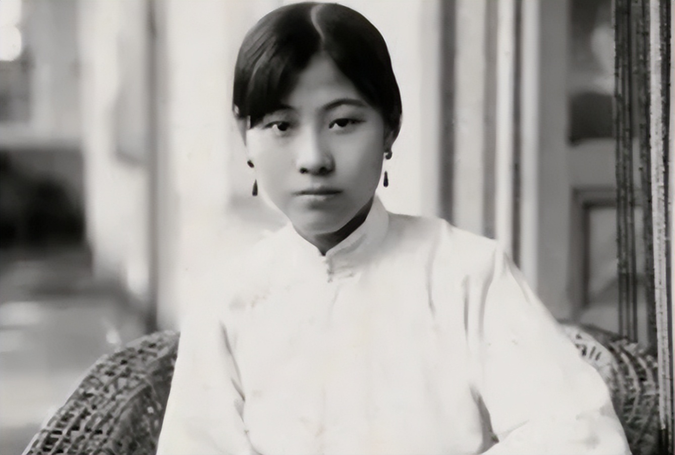 Yang Sen married 12 wives. At the age of 90, a 17-year-old concubine ...