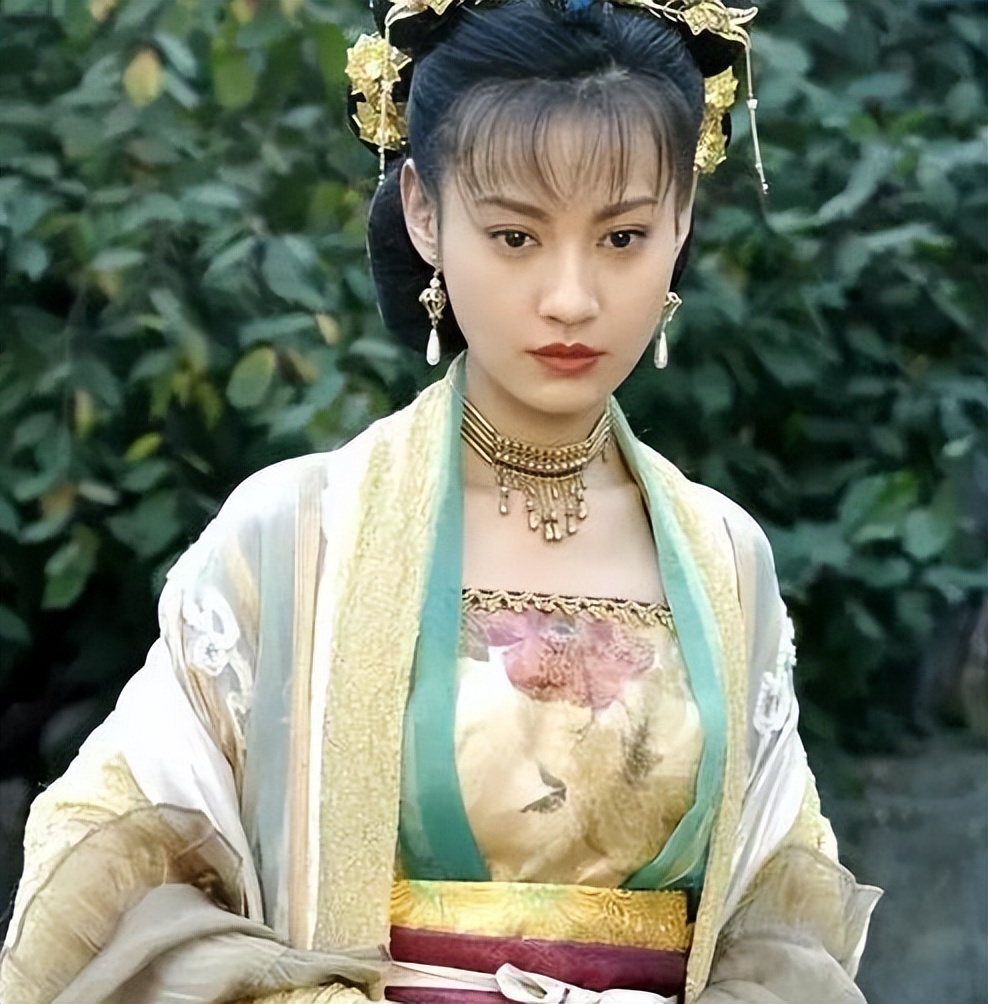 The audience has been obsessed with Jiang Yuyan for 17 years. As a ...