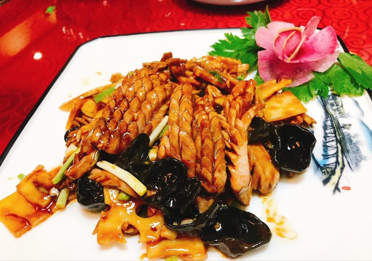 Shandong cuisine is the first of the eight major cuisines. Why is ...