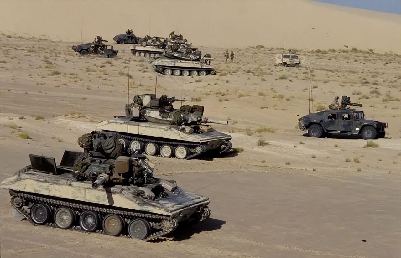 The U.S. military is in trouble again! Just bombed by missiles and then ...