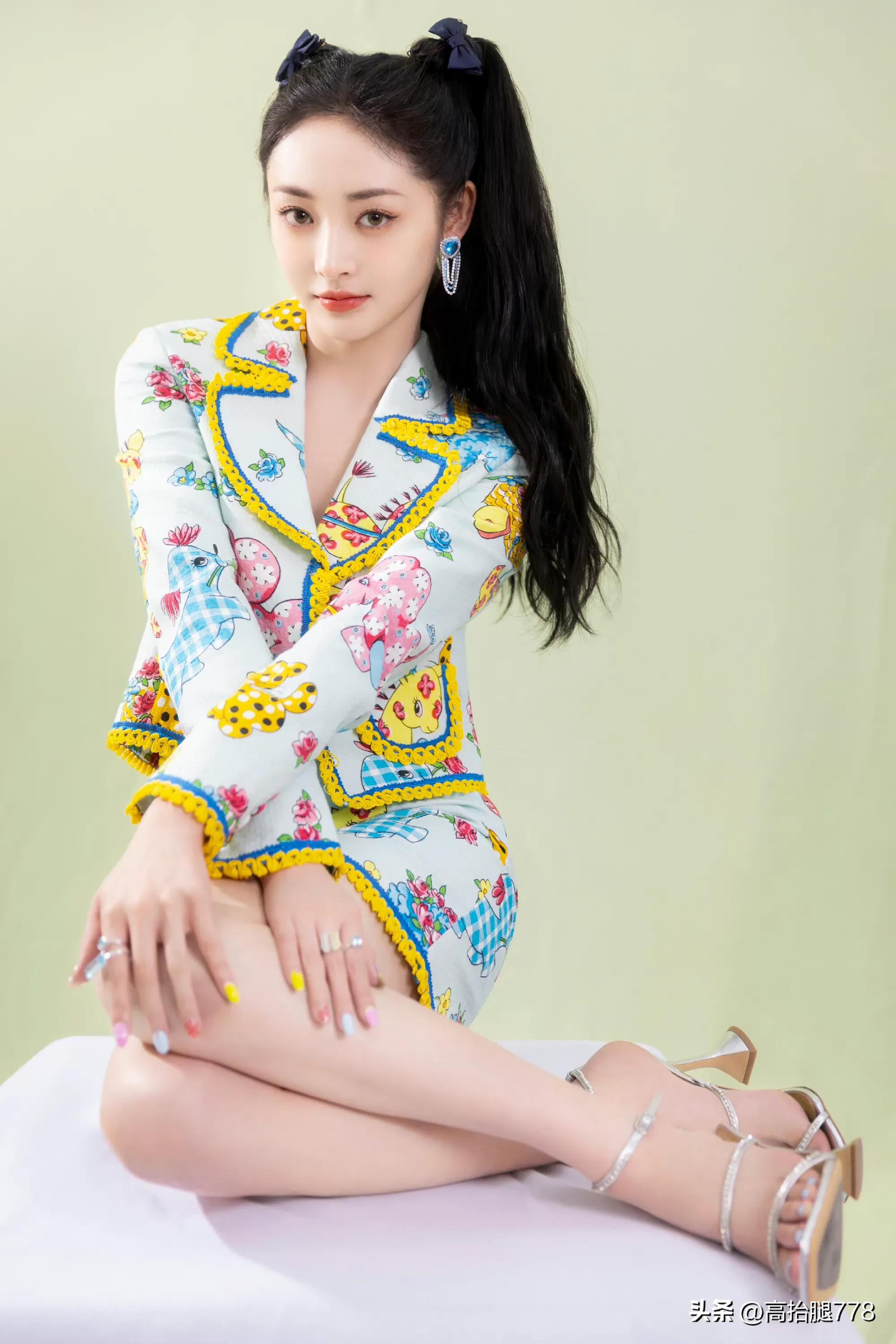 Meng Jia|Song Qian|Zheng Xiujing|Zhou Jieqiong|Song Yuqi's debut figure ...