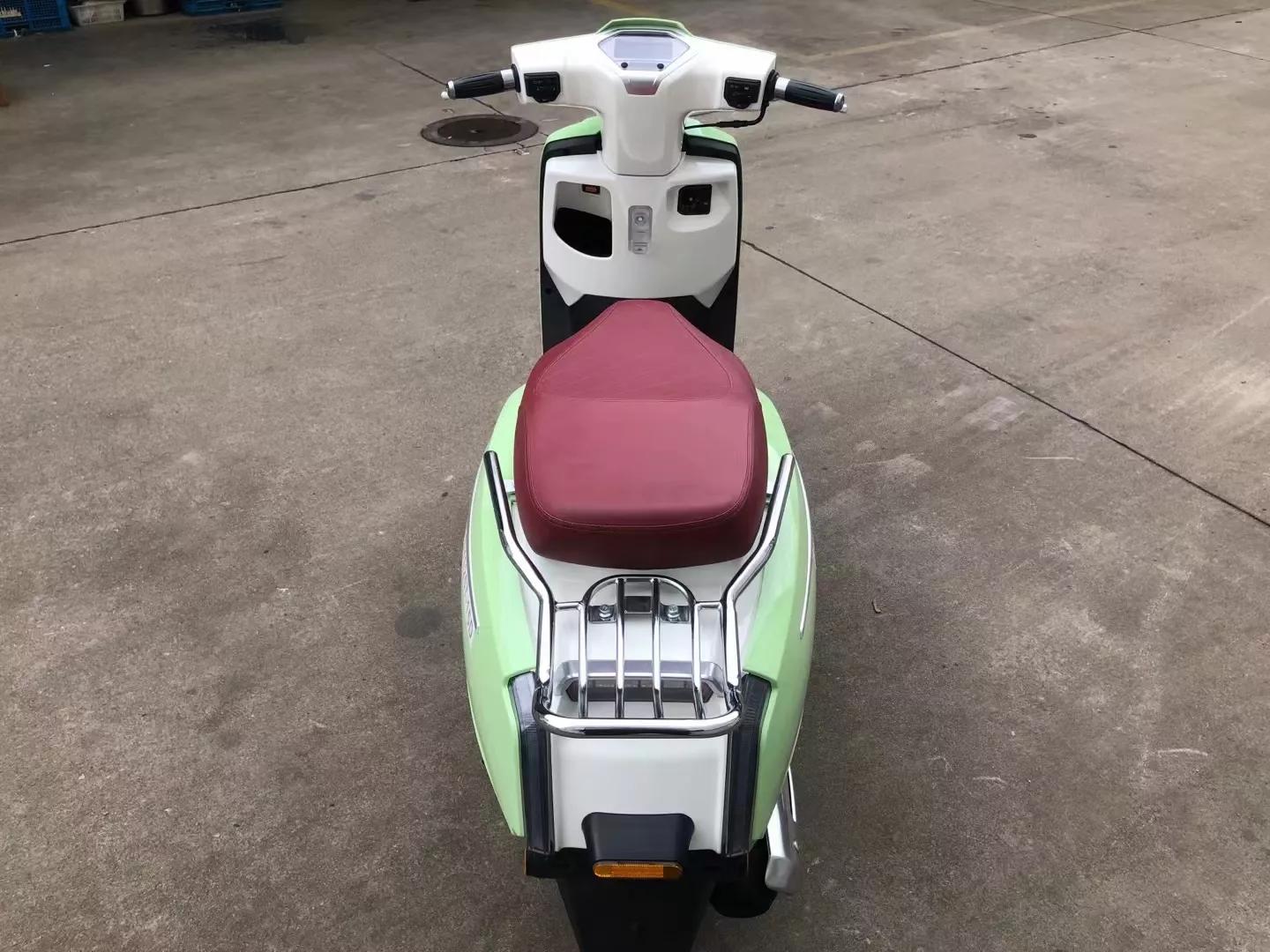 Jianshe Shuai 125 scooter - iNEWS