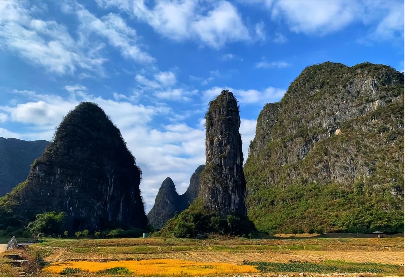 Hezhou Attractions--Zhongshan Shili Gallery - iNEWS