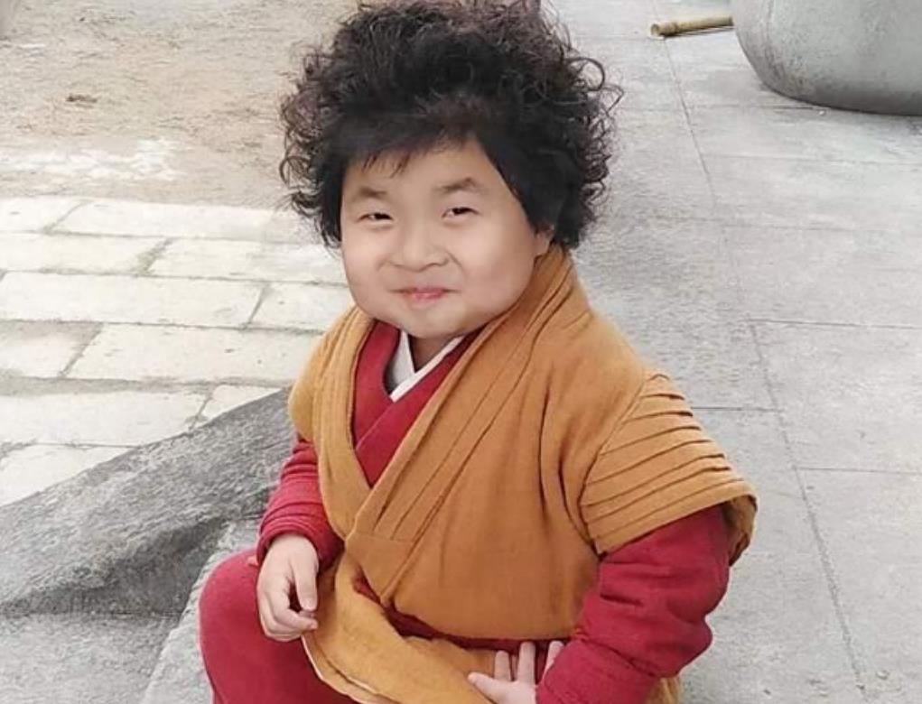 Child star Li Xinrui: She became popular at the age of 4, but she ...