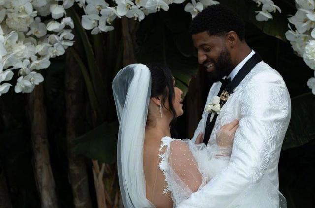 Congratulations!The NBA star and his wife are officially married. They ...