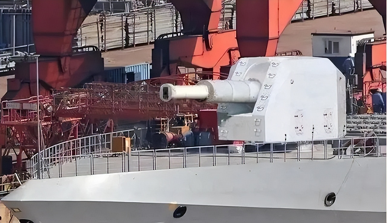 Two 055B ships are about to be launched, with a full row of 15,000 tons and 128 VLS ...