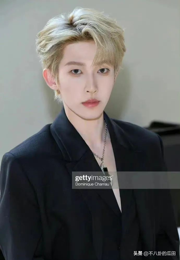 The popular male star under the lens of foreign media: greasy, girly ...