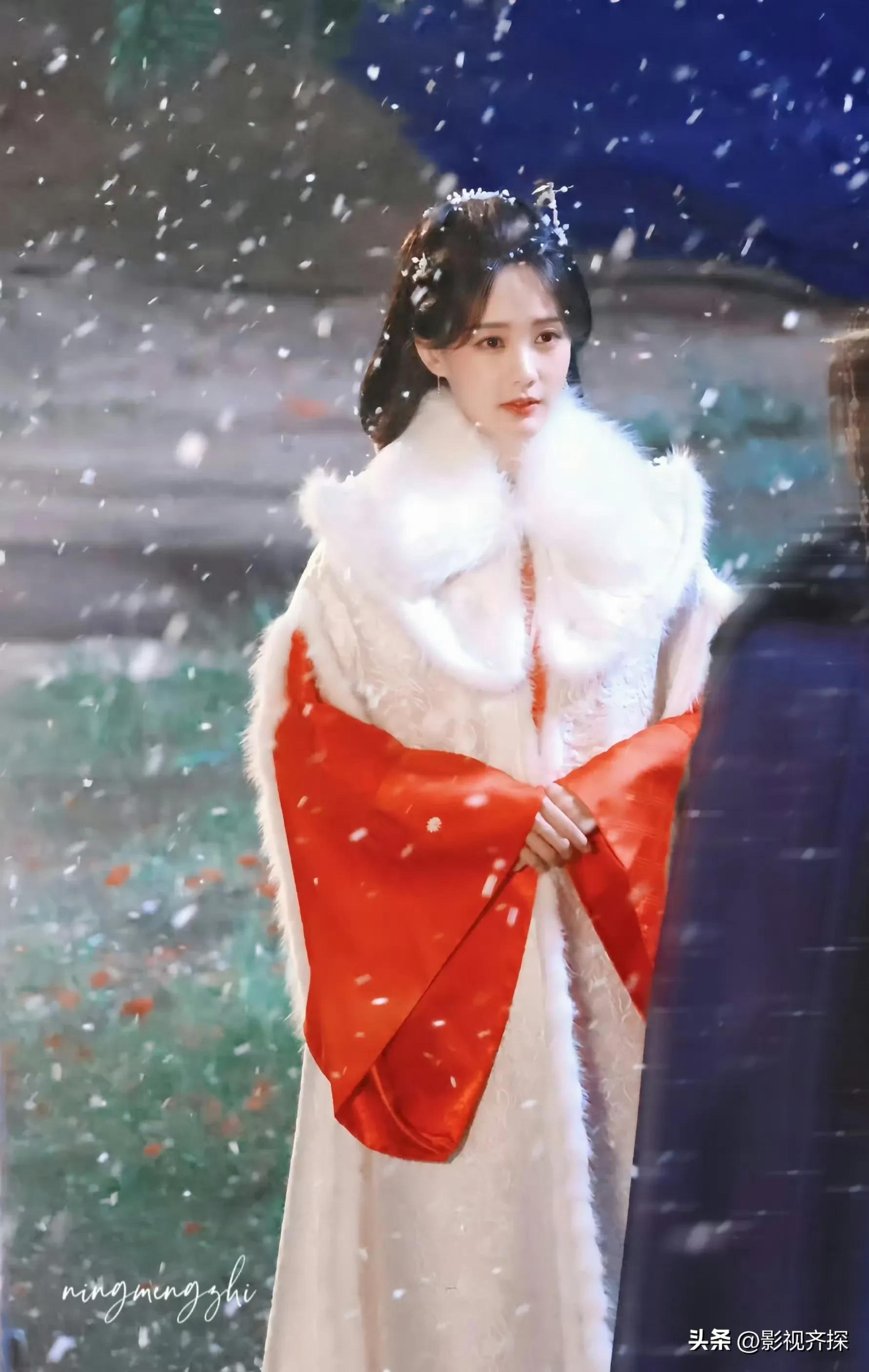 "Yunxiu Xing" Li Yitong dragged four, Deng Wei's aura crushed the hero ...