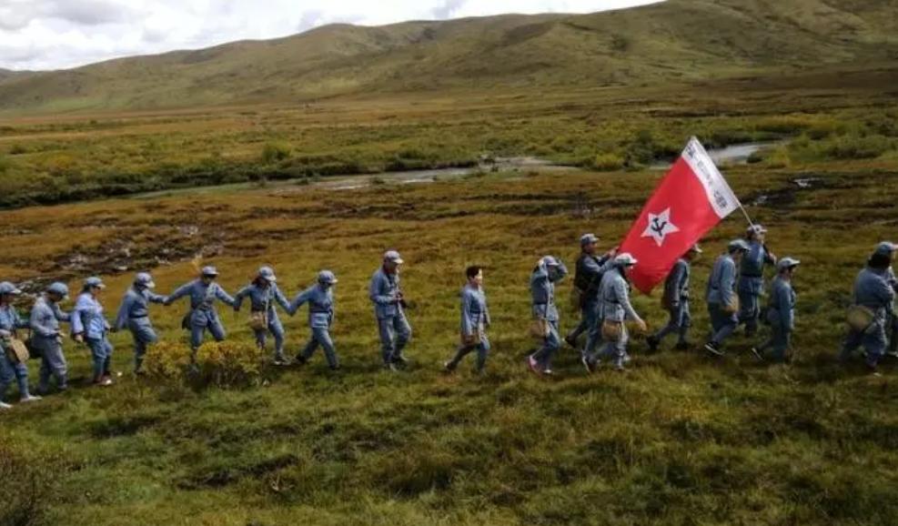 In 1935, when the People's Liberation Army just left the grassland ...