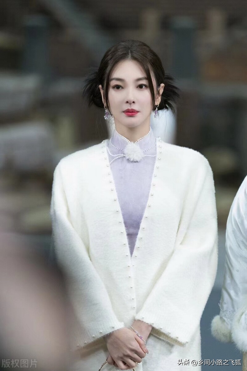 Zhang Yuqi recorded "Pretty Battle" and released a set of modeling ...