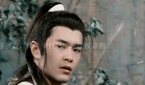 Wu Dairong, a handsome martial arts man, plays the classic Hua Wuque ...