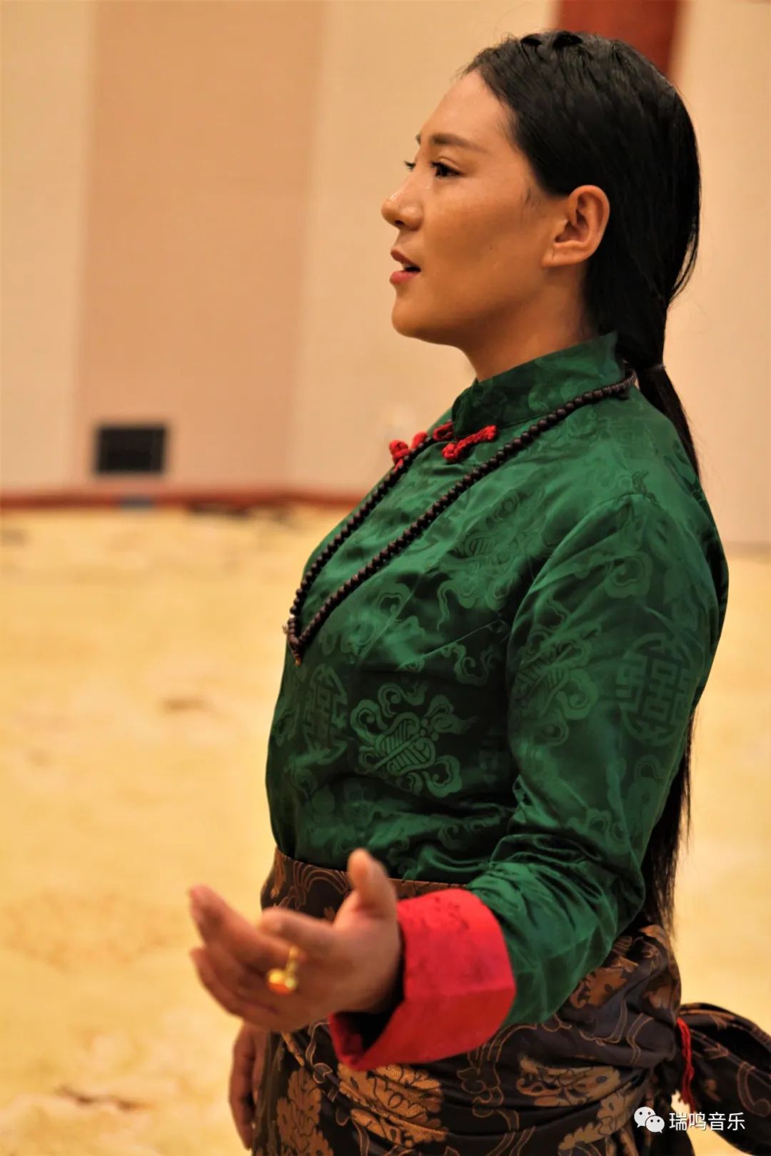 Tibetan pastoral song "Aries is like a star in the sky" - iNEWS