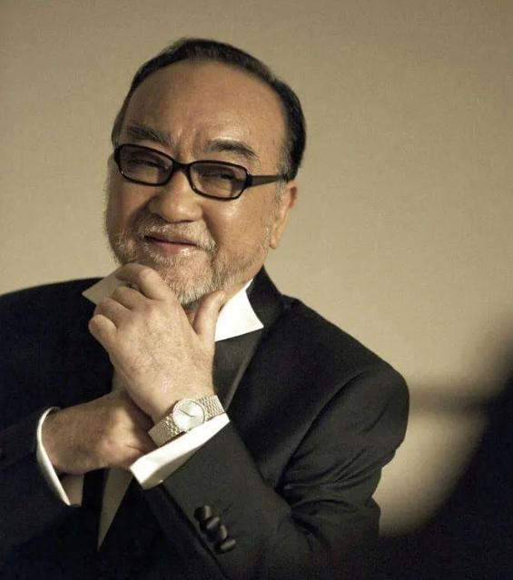 81-year-old Lu Haipeng has no one to take care of him. His wife and ...