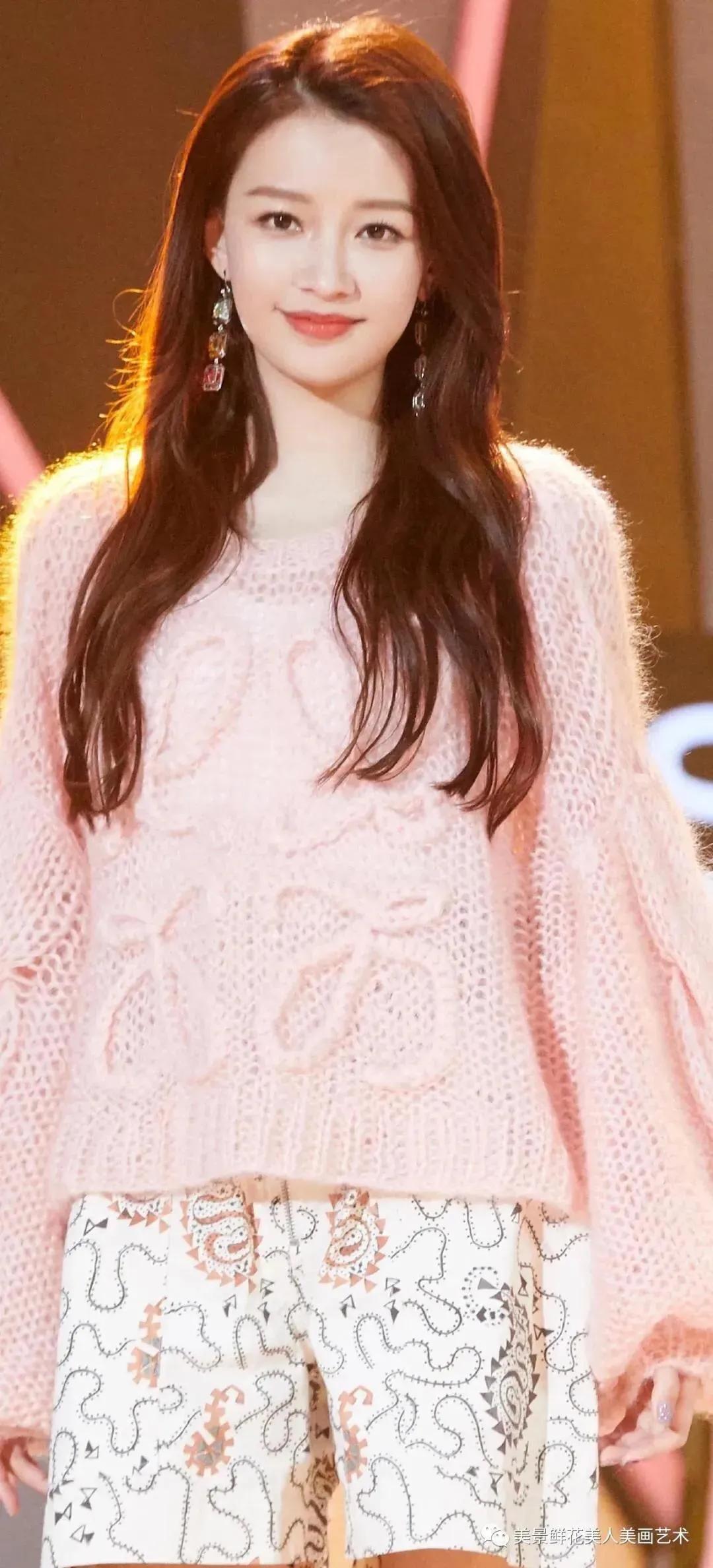 Sun Yi's beautiful wallpaper - iNEWS