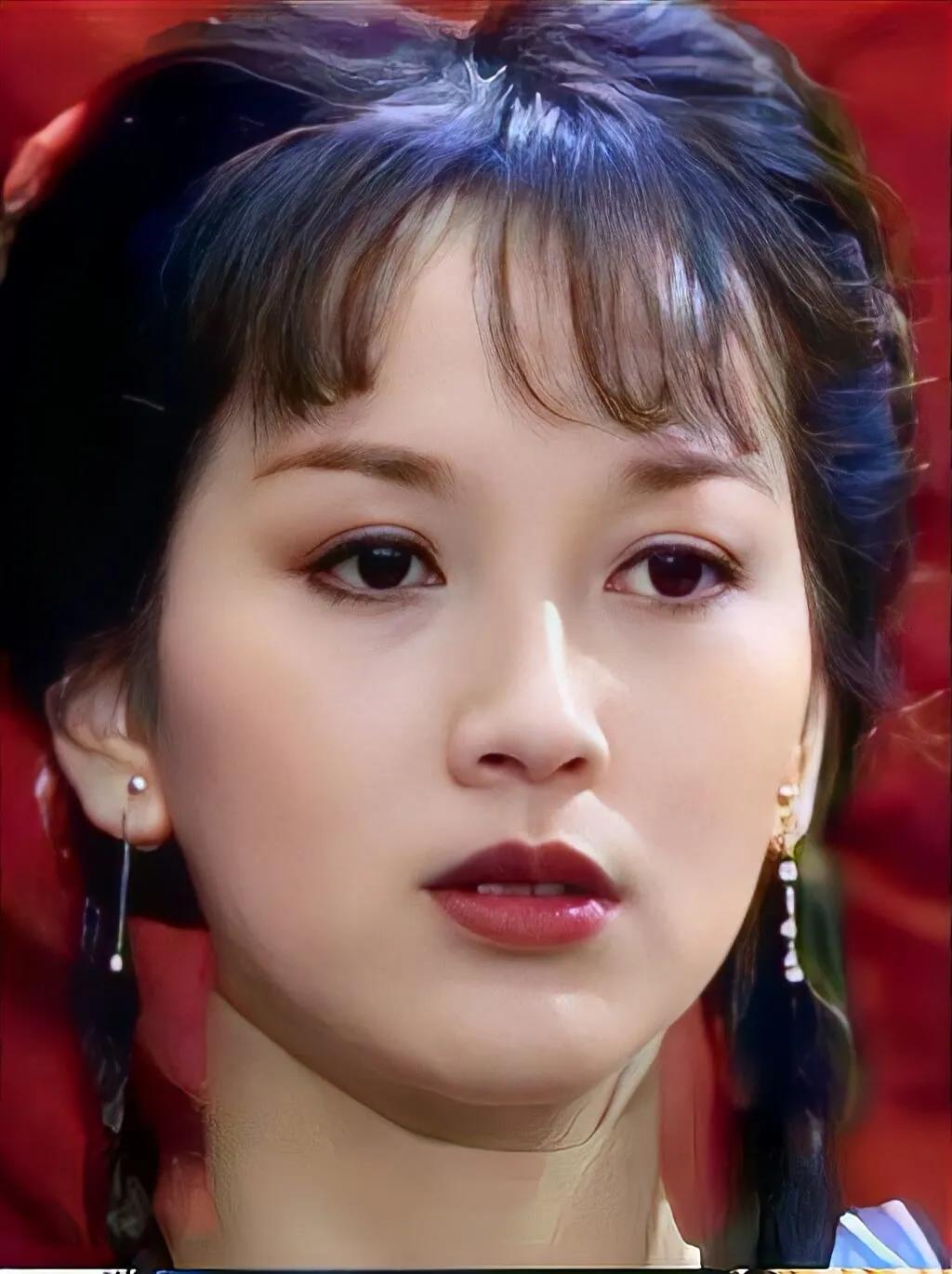 Old times in old photos—Angie Chiu - iMedia