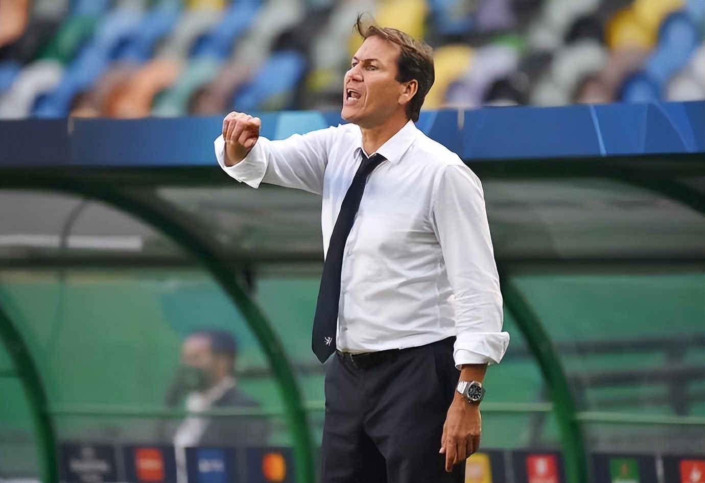 Change coaches! The French head coach bid farewell to the team ...