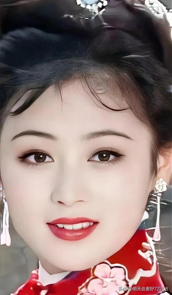 Chen Hong and Zhao Mingming, who do you think is more beautiful - iNEWS