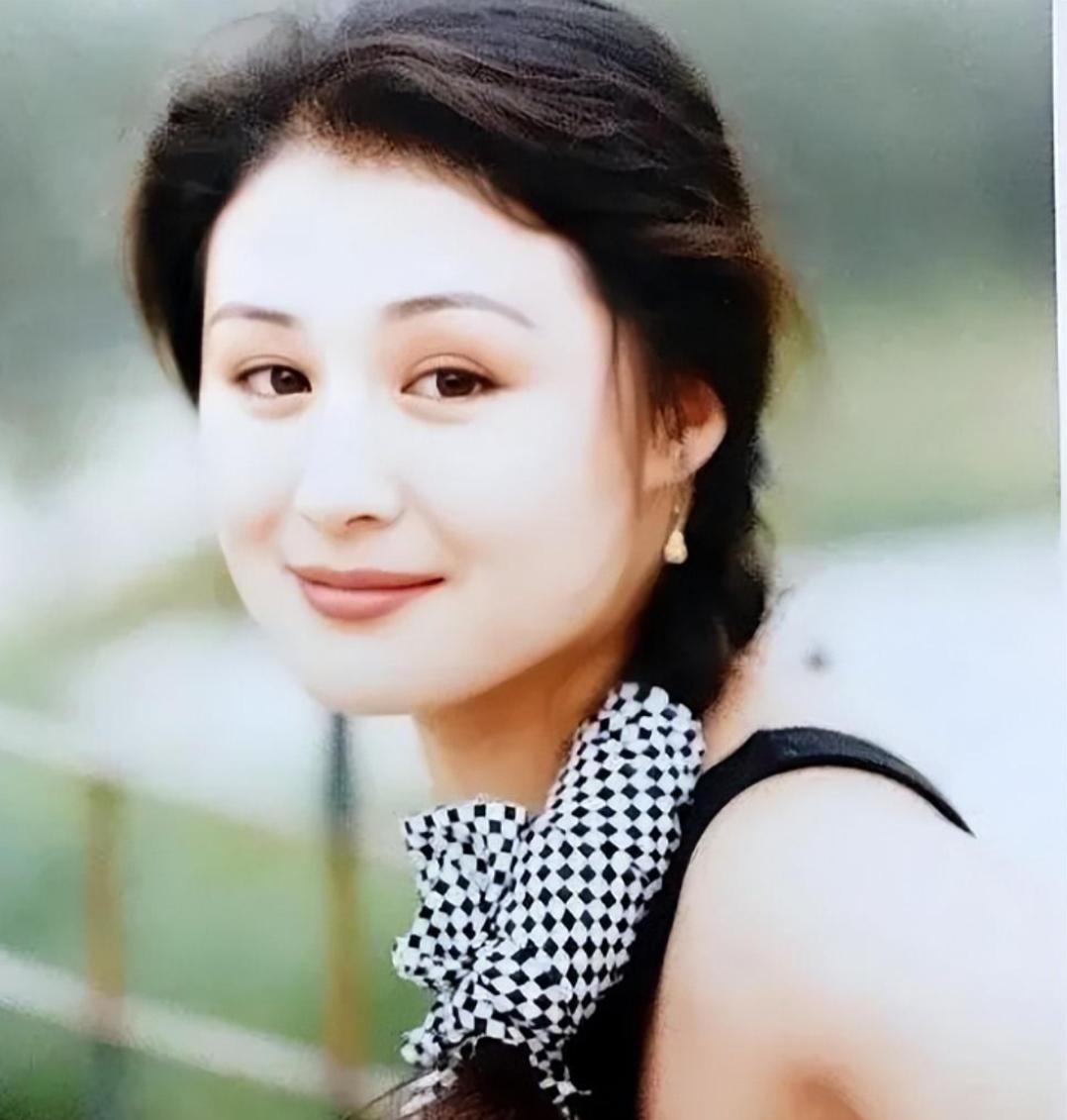 Acting Legend: Yu Yuexian, the ultimate test of love and family - iNEWS