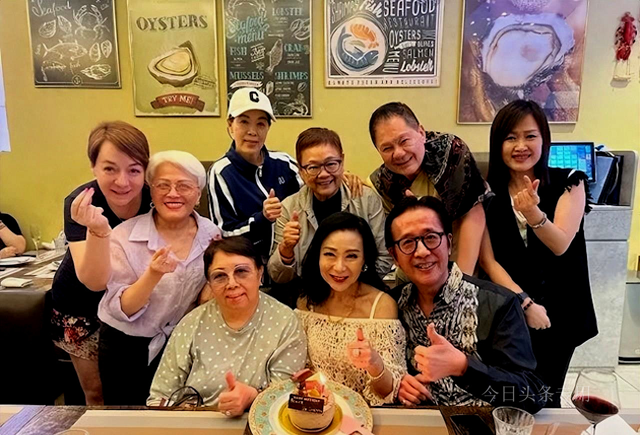 64-year-old "Huang Rong" Wei Qiuhua is looking for true love in her ...