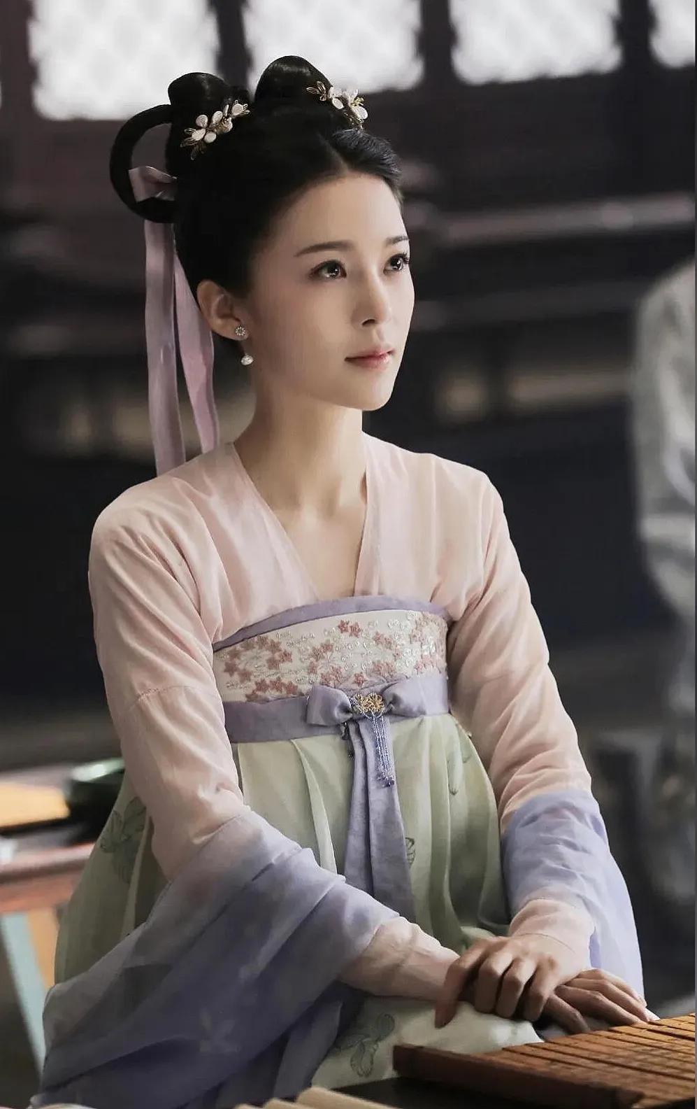 Zhao Yingzi played Helan Mingyu in "Chang'an Nuo" is really good, why ...