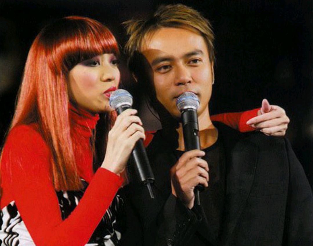 In the top five competition, Liang Yuying sang "The Most Beautiful" to ...