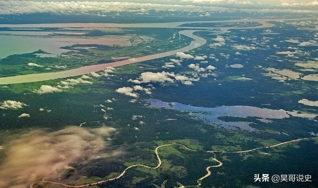 How scary is the Amazon River?Why no one dares to swim, let alone a ...