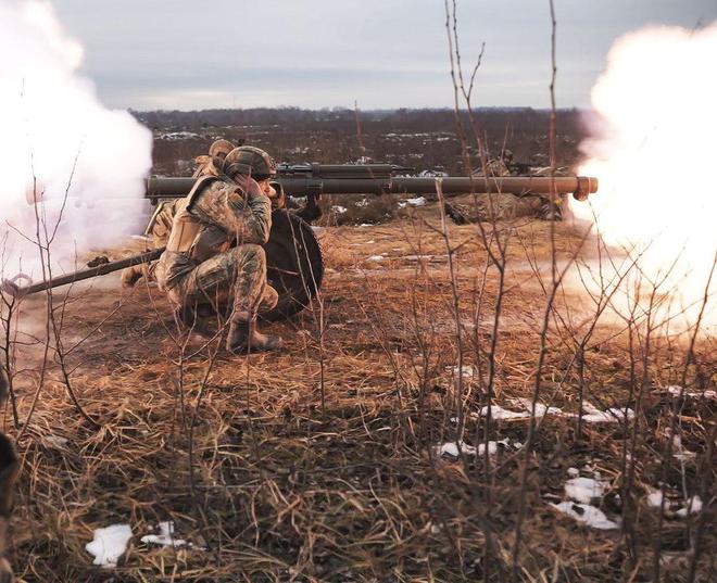 Interesting artillery of the Ukrainian army: the 128 rocket launcher of ...