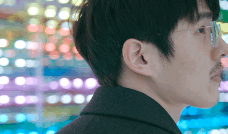 Since Liu Haoran got together with Zhou Dongyu, his unshaven beard is ...