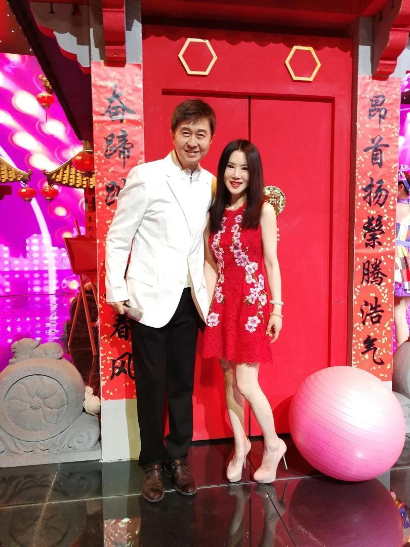 Fu Disheng's face is full of wrinkles and vicissitudes, like a ...