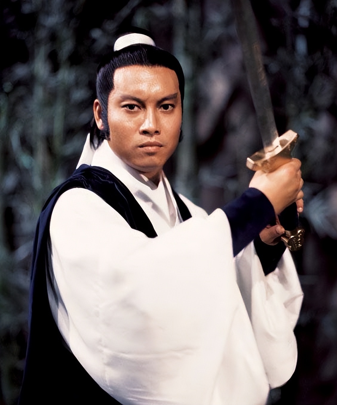 A generation of gentleman actor Yue Hua, 4 love affairs and 2 marriages ...