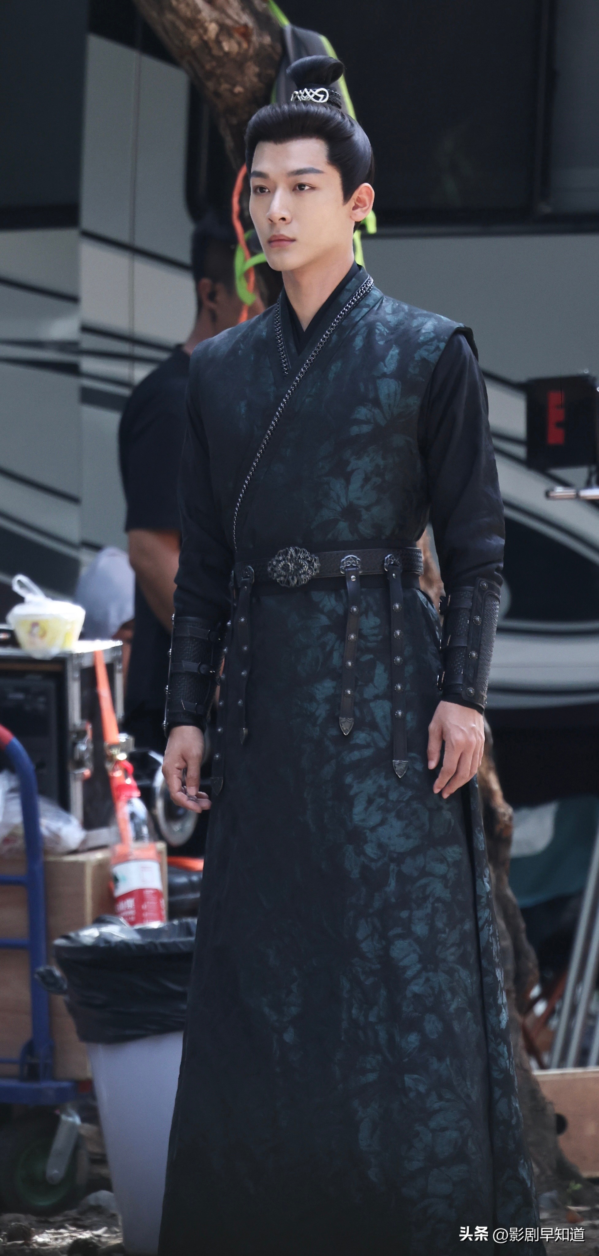 Zhang Wanyi joined the group seamlessly, partnered with Wang Churan in ...