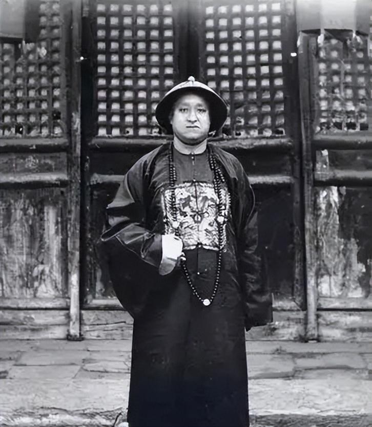 When Chiang Kai-shek retreated to Taiwan, he took several "masters ...