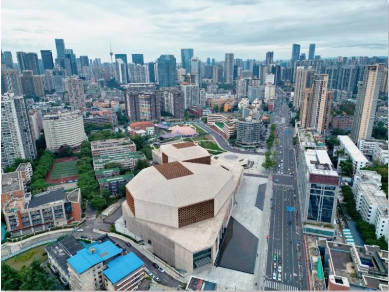 Chengdu Music Square: Musical Instruments Digitally Play "Music+" - iMedia