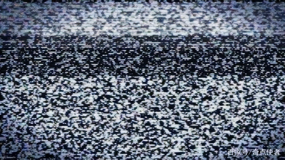 The snowflake screen of the old TV was caused by the big bang of the ...